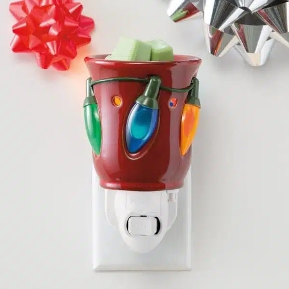 Scentsy | Holiday | Scentsy Festive Lights Mini Warmer Red And ...